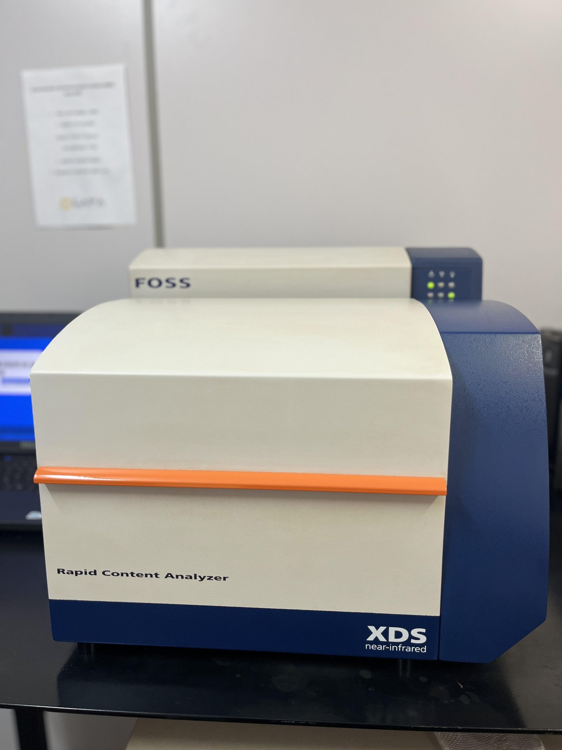 Espectrometro-NIR-Foss-1-scaled.jpg